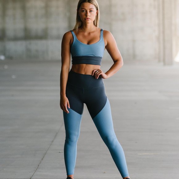 ZYIA | Pants & Jumpsuits | Zyia Storm Parallel Luxe Hirise 78 24 8 Euc | Poshmark